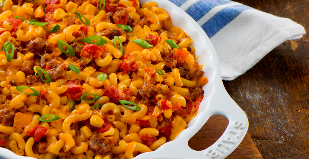 Easy Cheddar Sausage & Corn Macaroni - CATELLI®